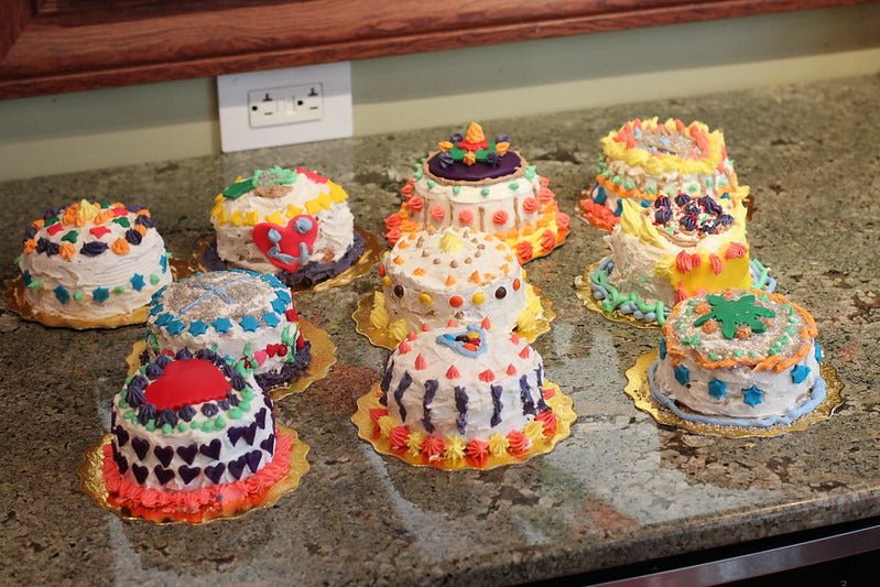Cake Decorating Tips for Beginners: Master the Art of Creating Beautif ...