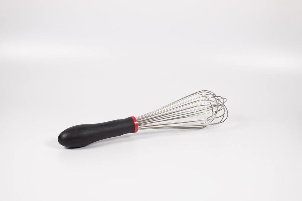 The Ultimate Guide to Choosing the Right Whisk for Cake Baking - Maria ...