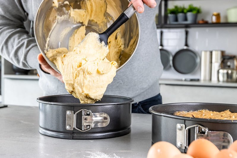 The Ultimate Guide to Essential Baking Pans: A Comprehensive Overview ...